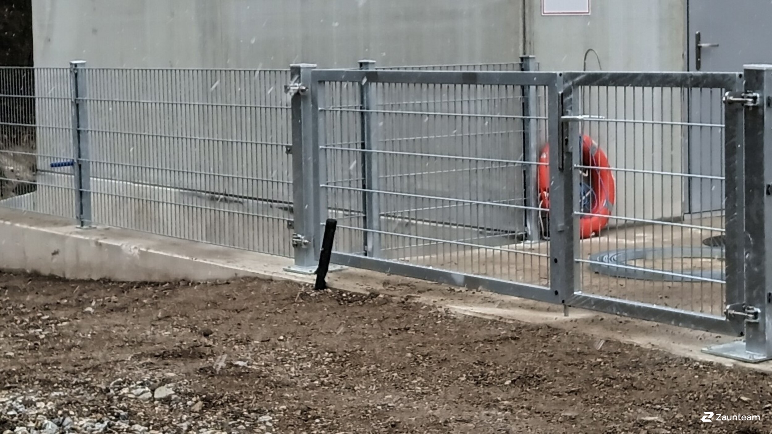 Zaunteam | Doppelstabmatten schwer verzinkt mit Pfosten 40x60 verzinkt ...