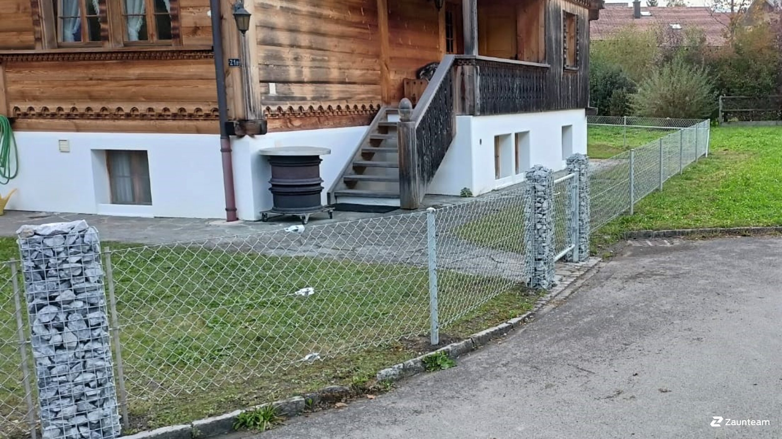 Zaunteam | Diagonalgeflecht verzinkt mit Rohrpfosten verzinkt ...