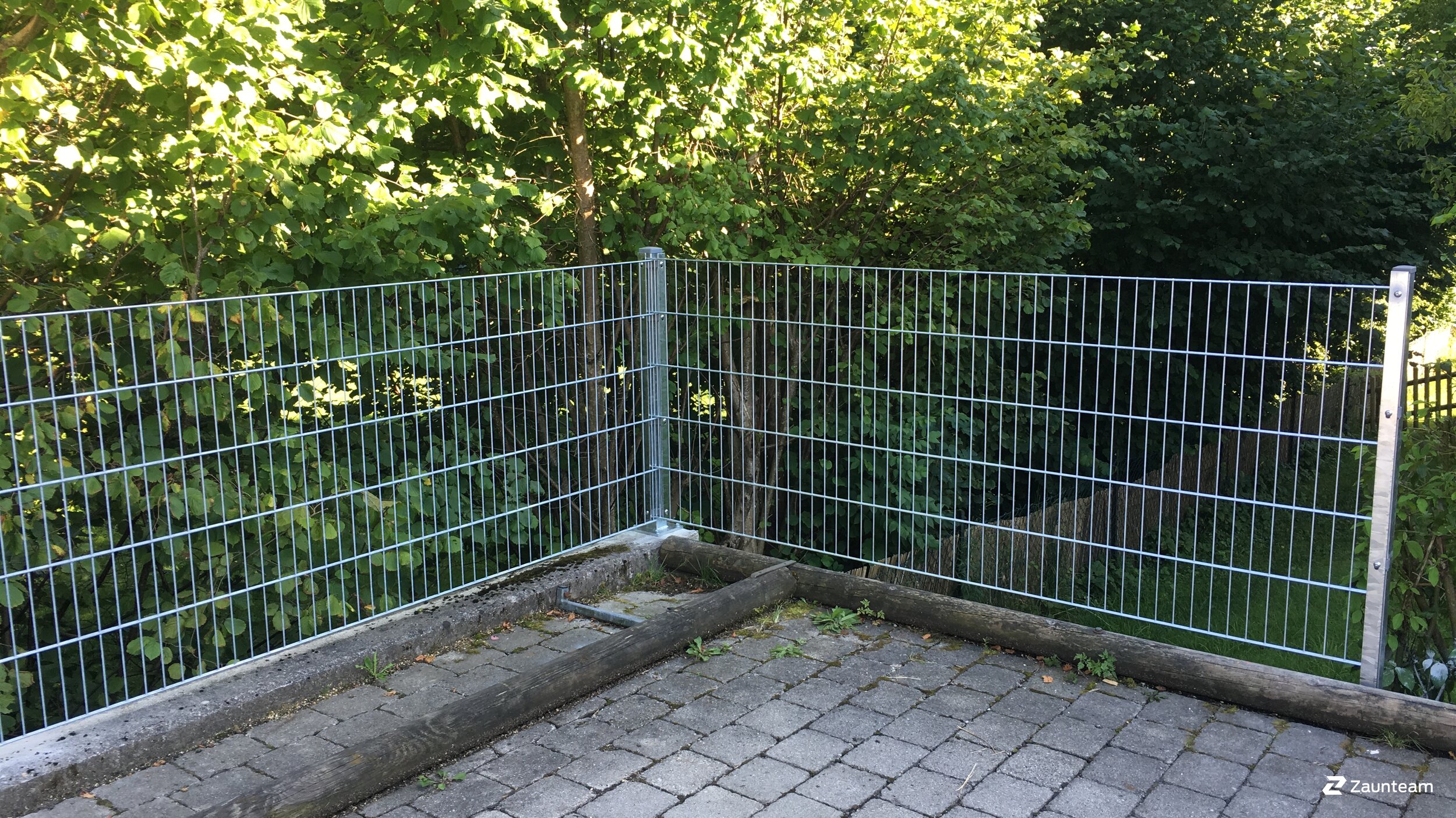 Zaunteam | Doppelstabmatten leicht verzinkt mit Pfosten 40x60 verzinkt ...